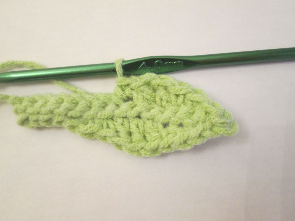 How To Crochet a Leaf