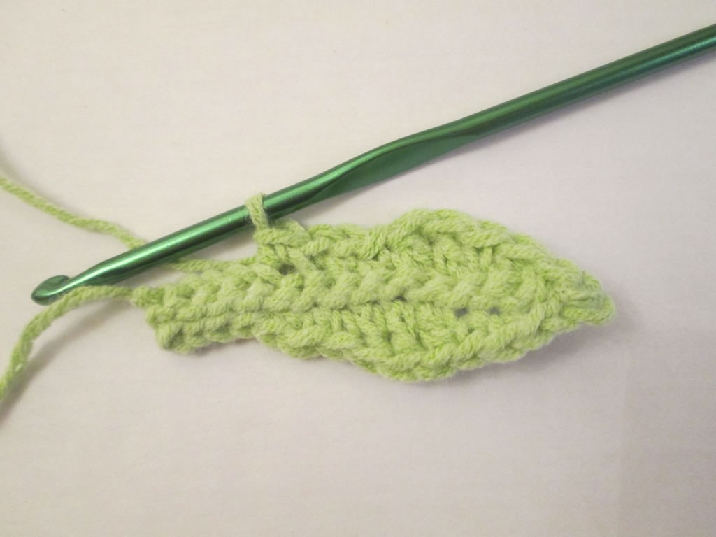 How To Crochet a Leaf